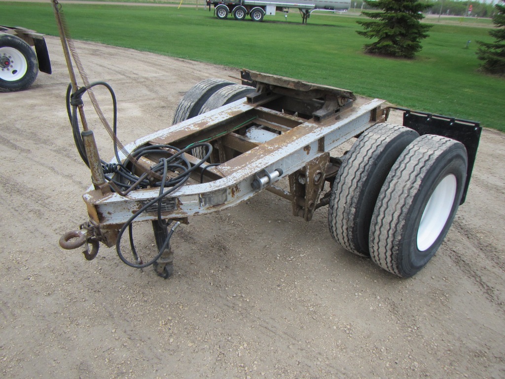 1983 Fruehauf Single Axle Dolly (#3134) - Little League Equipment Sales