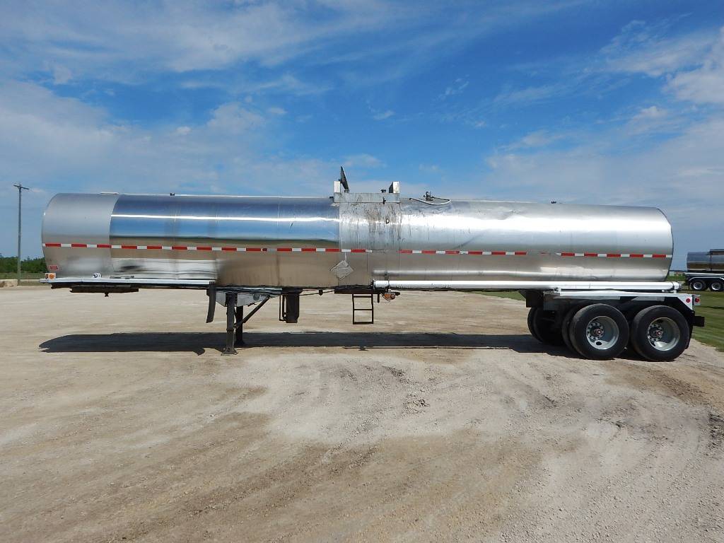 1984 Heil Tandem Stainless Tanker Trailer (#405) - Little League ...