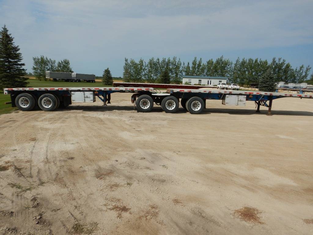 2003 Manac Super-B Flat deck Trailer - Little League Equipment Sales