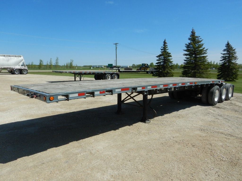 1993 Peerless Super-B Flat Lead Deck Trailer - Little League Equipment ...