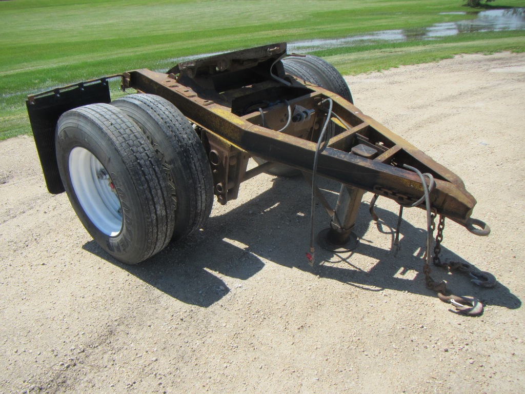 1980 Fruehauf Single Axle Dolly - Little League Equipment Sales