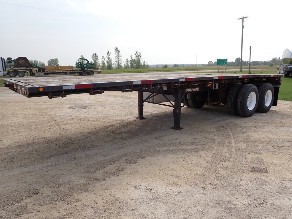 2009 Doepker 28FT Super-B Flat Deck Pup Trailer (#59) - Little League ...