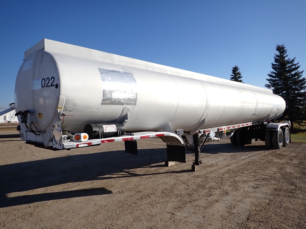 1986 Freuhauf Tandem DOT 306 Aluminum Tanker Trailer (#022) - Little ...